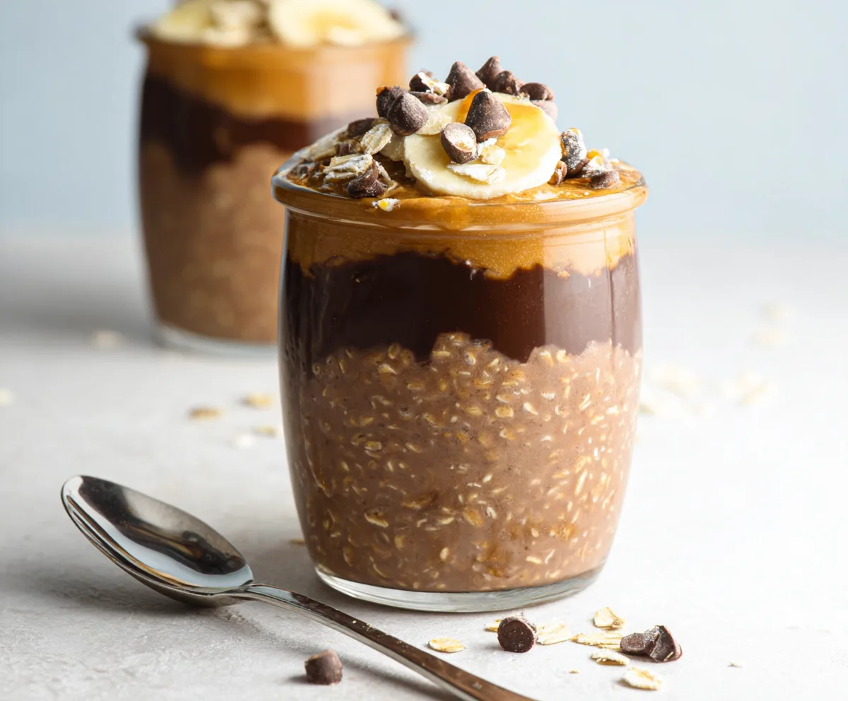 Easy Peanut Butter Chocolate Overnight Oats